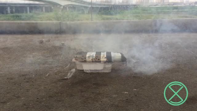 EXPLOSHIELD - The World's First Smartphone Battery Bomb Suit by ...