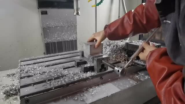 Titanium KILO Cube (MUSEUM CUBE #3) – Trance Metals